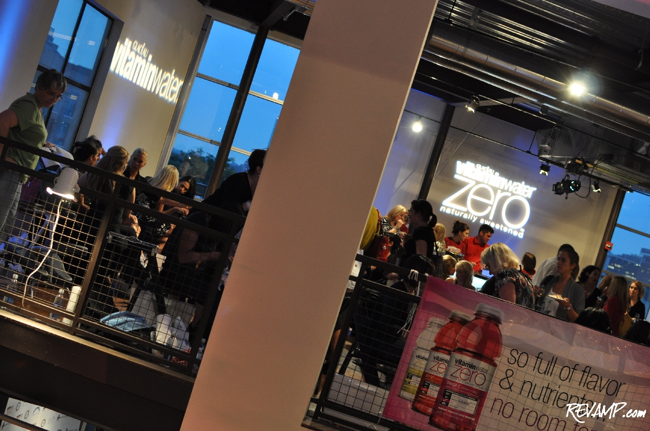 Fall 2010 District Sample Sale Debuts; Washingtonians Pounce! - Revamp™