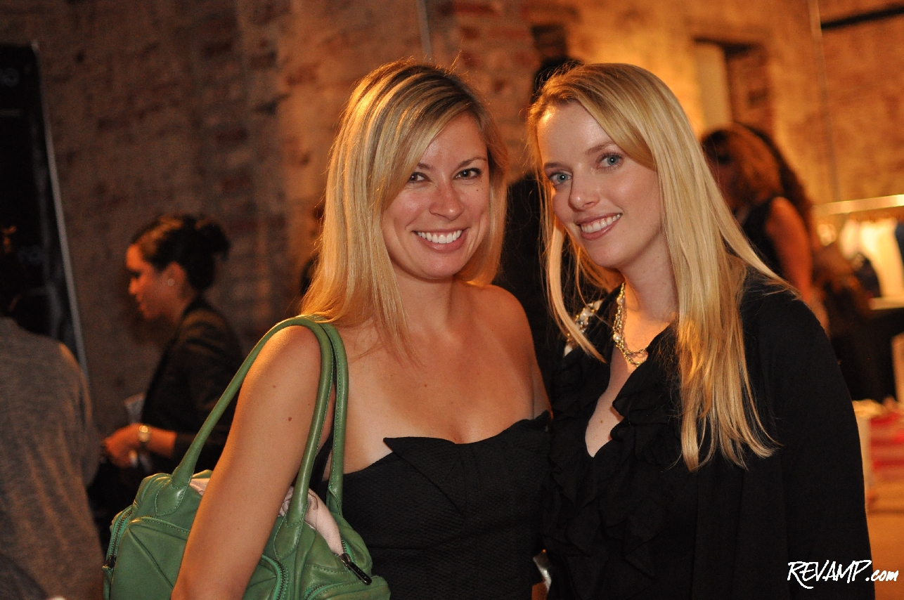 Fall 2010 District Sample Sale Debuts; Washingtonians Pounce! - Revamp™