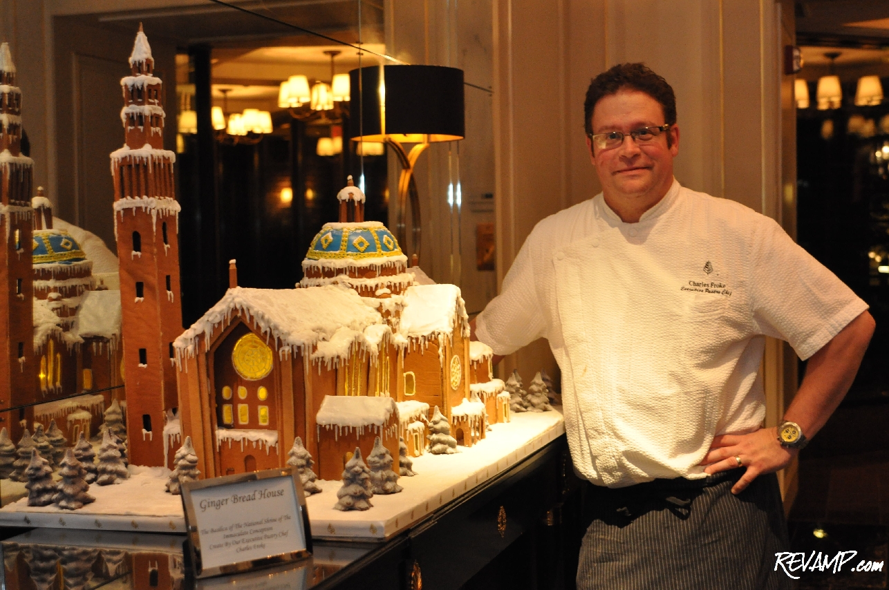 The Four Seasons Hotel Unveils A Shrine To Gingerbread! - Revamp™